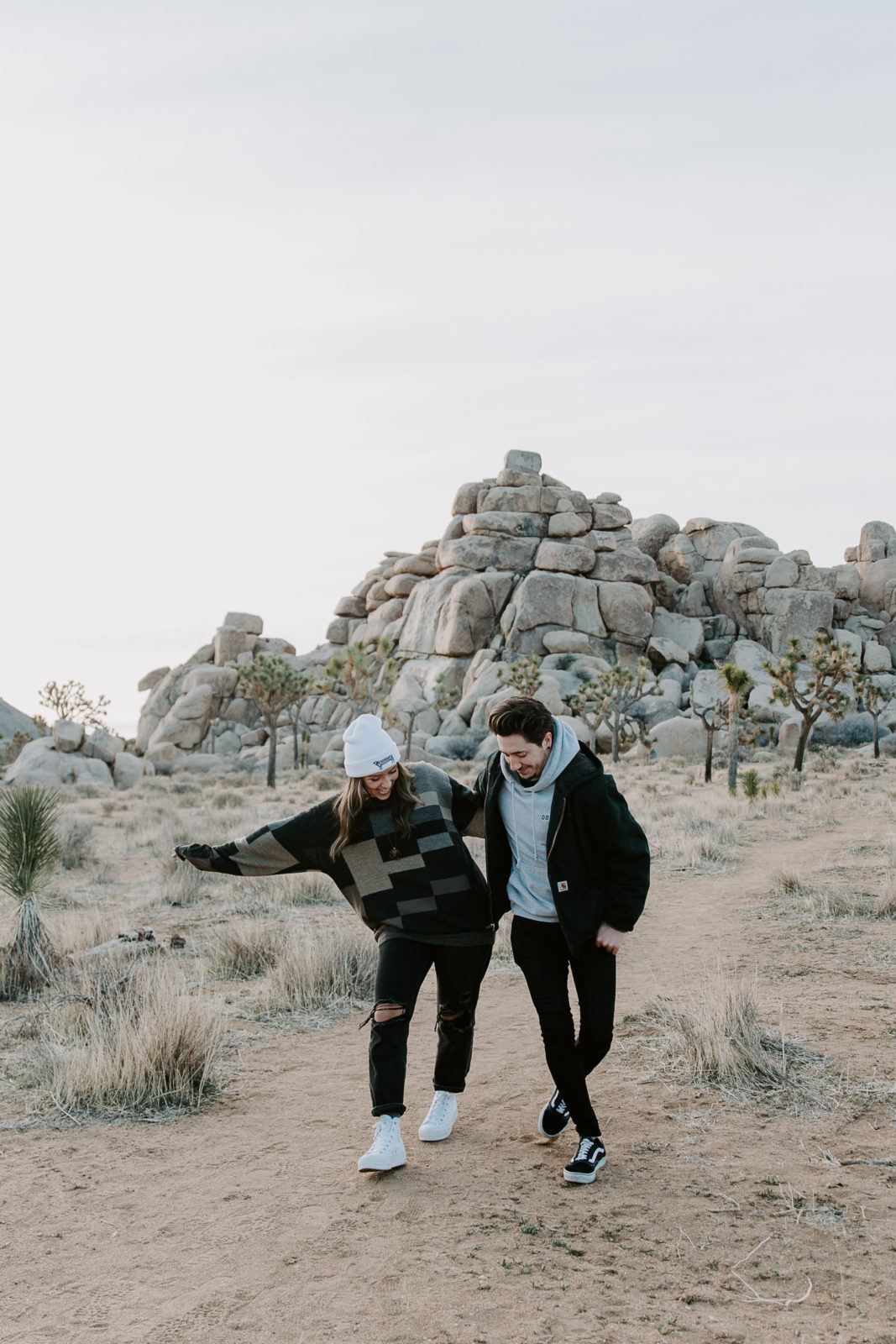 Joshua Tree National Park Sunrise Skateboard Couples Session in ...