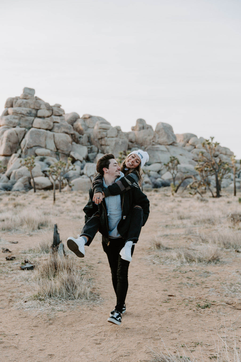 Joshua Tree National Park Sunrise Skateboard Couples Session in ...