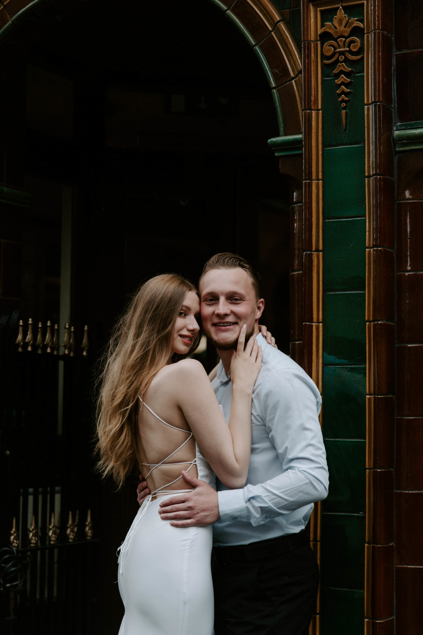 Urban Ireland Elopement Inspiration in Downtown Dublin // Ivan + Ioanna ...