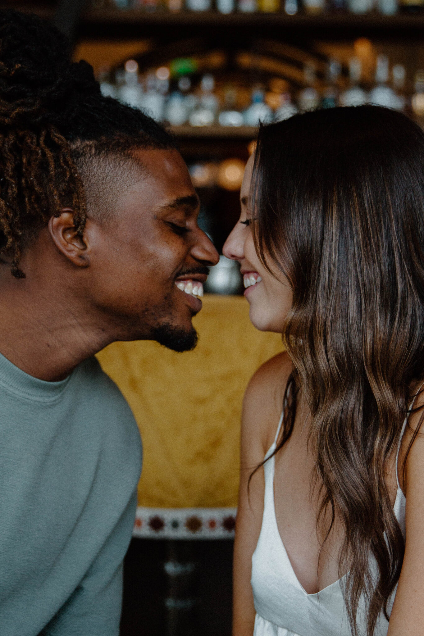 Vibrant Engagement Photos at a Hotel Bar in Atlanta, Georgia // Keegan ...