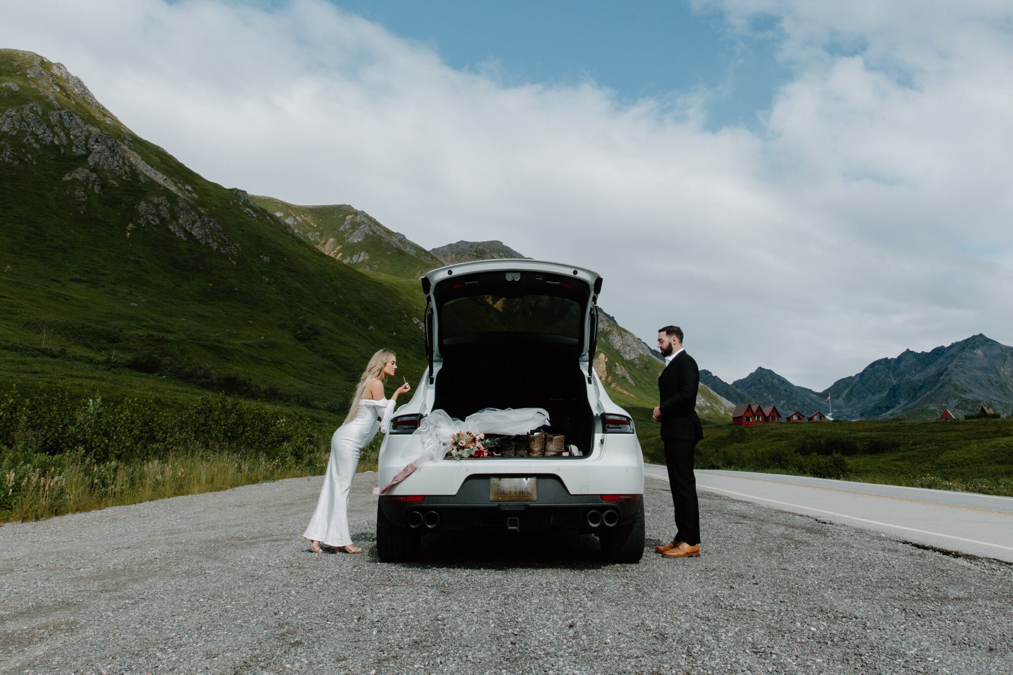 Two-Day Alaska Adventure Elopement Inspiration with Helicopter Ride in ...
