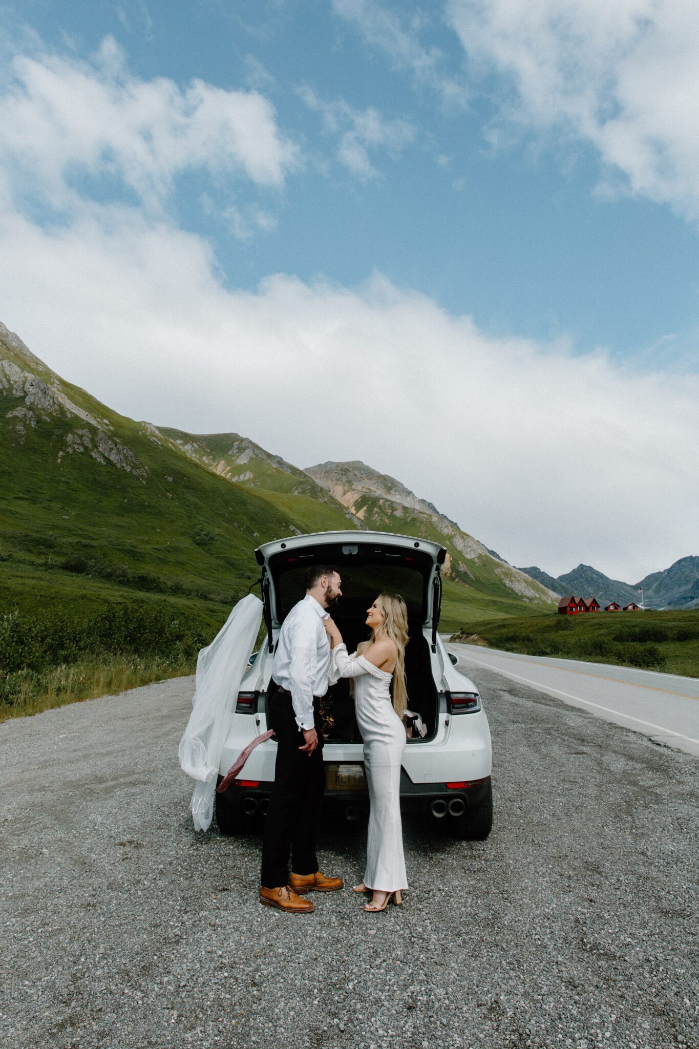 Two-Day Alaska Adventure Elopement Inspiration with Helicopter Ride in ...